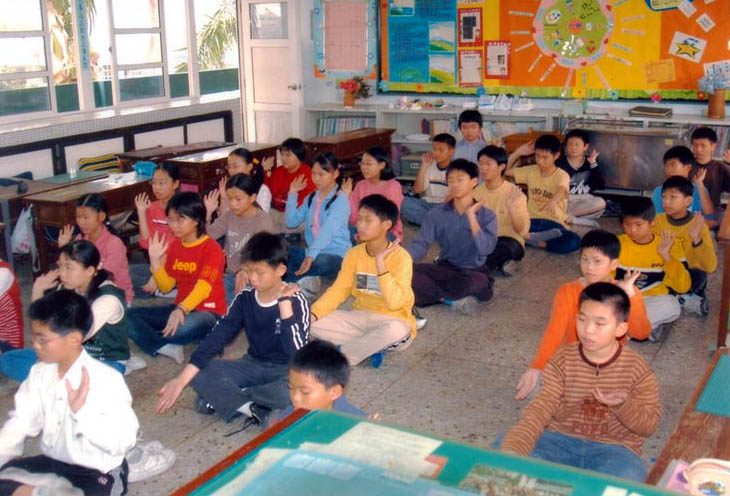 Give Them The Best Falun Gong Spreads Quickly In Taiwanese Schools 